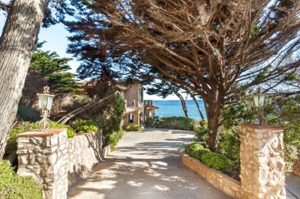 How Liz Edlich Turned a Tiny Shack into a Malibu Dream Home